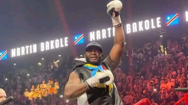 Le boxeur congolais Martin Bakole bat le Franco-congolais Tony Yóka